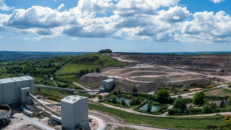 Drakelands Tungsten And Tin Mine – Mining Hose For New Plant | Beaver ...